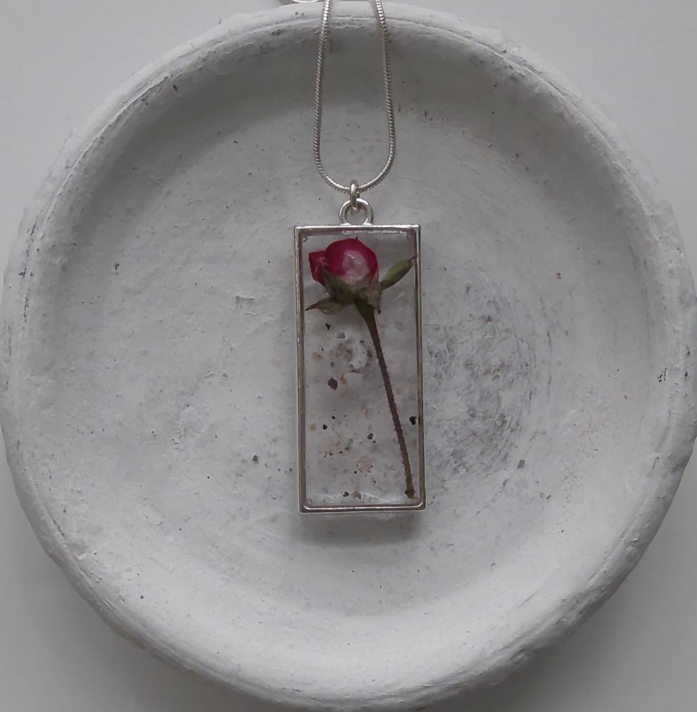 Portrait Red Rose Ash Pendant – My Store